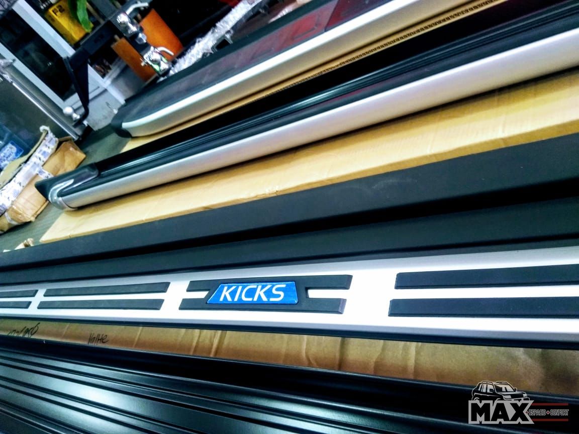 Estribos universales para camionetas Pick-up - Accesorios MAX